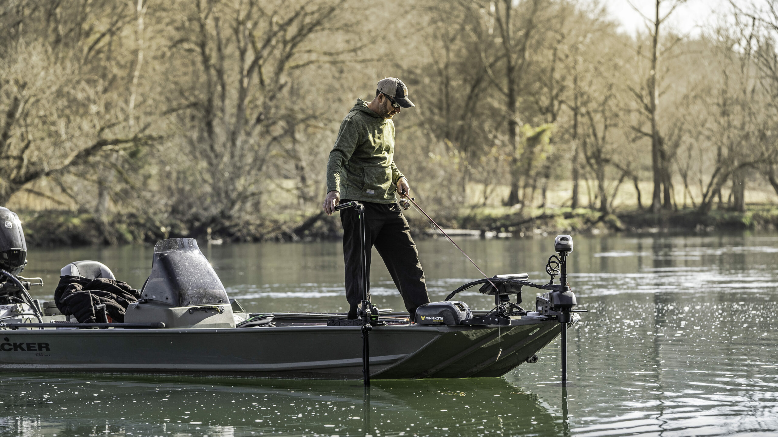 Hexx Live Pole by RAILBLAZA | RAILBLAZA