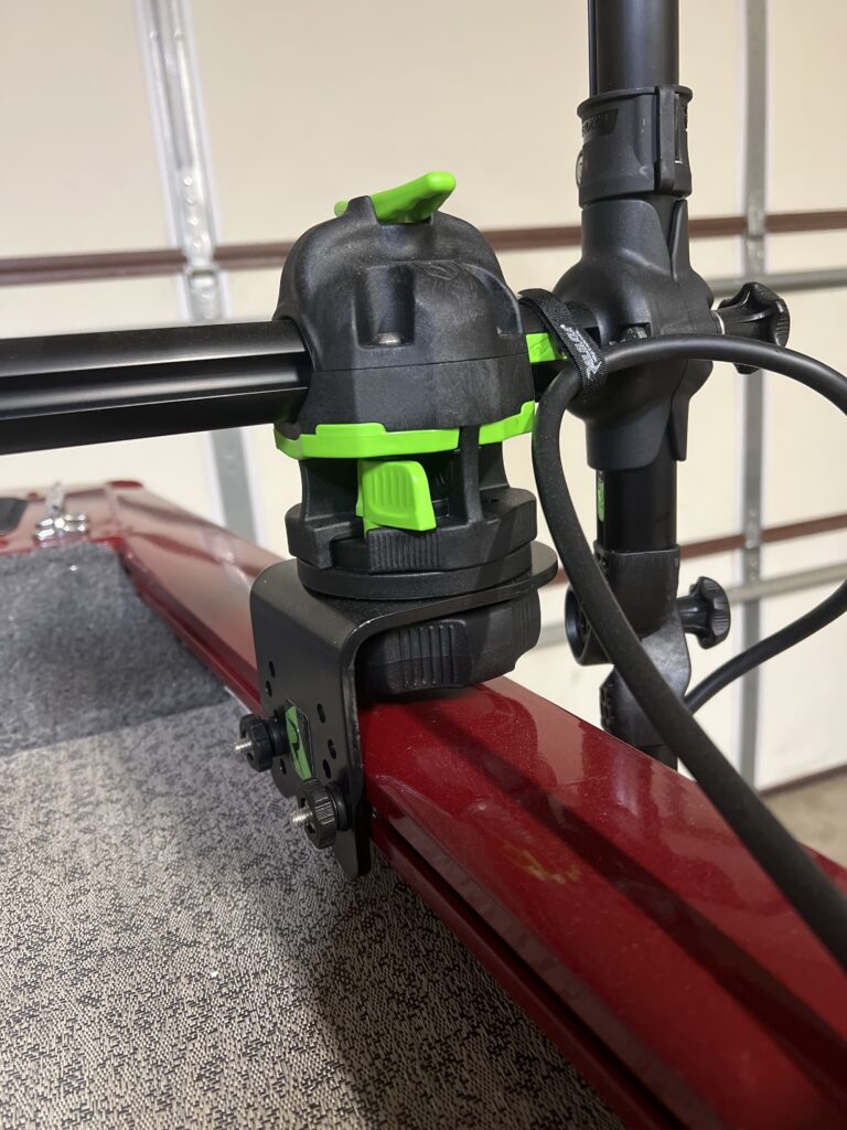 HEXX Gunnel Track Mount | RAILBLAZA